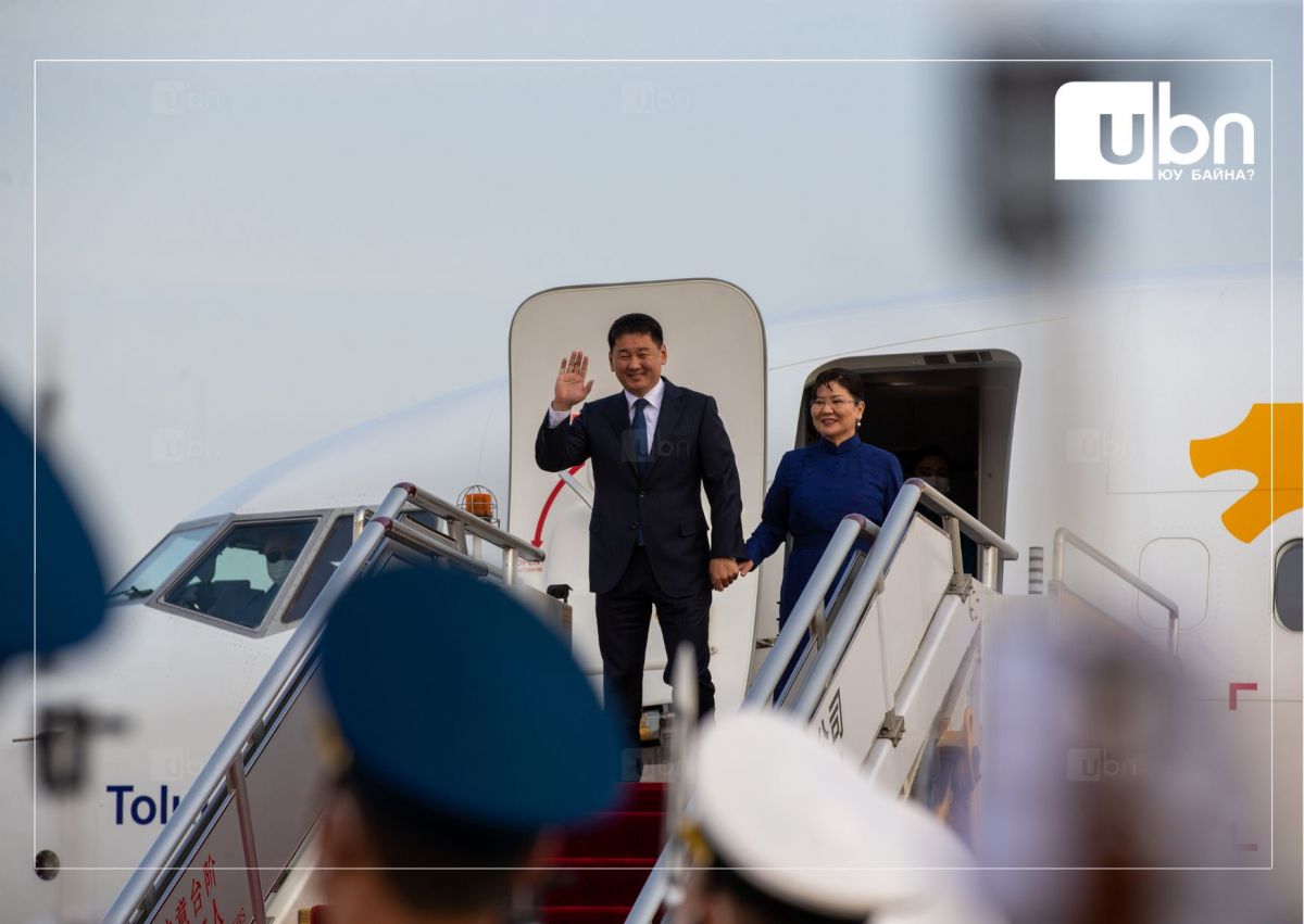 ФОТО Ерөнхийлөгч БНХАУ д айлчлал хийхээр очлоо